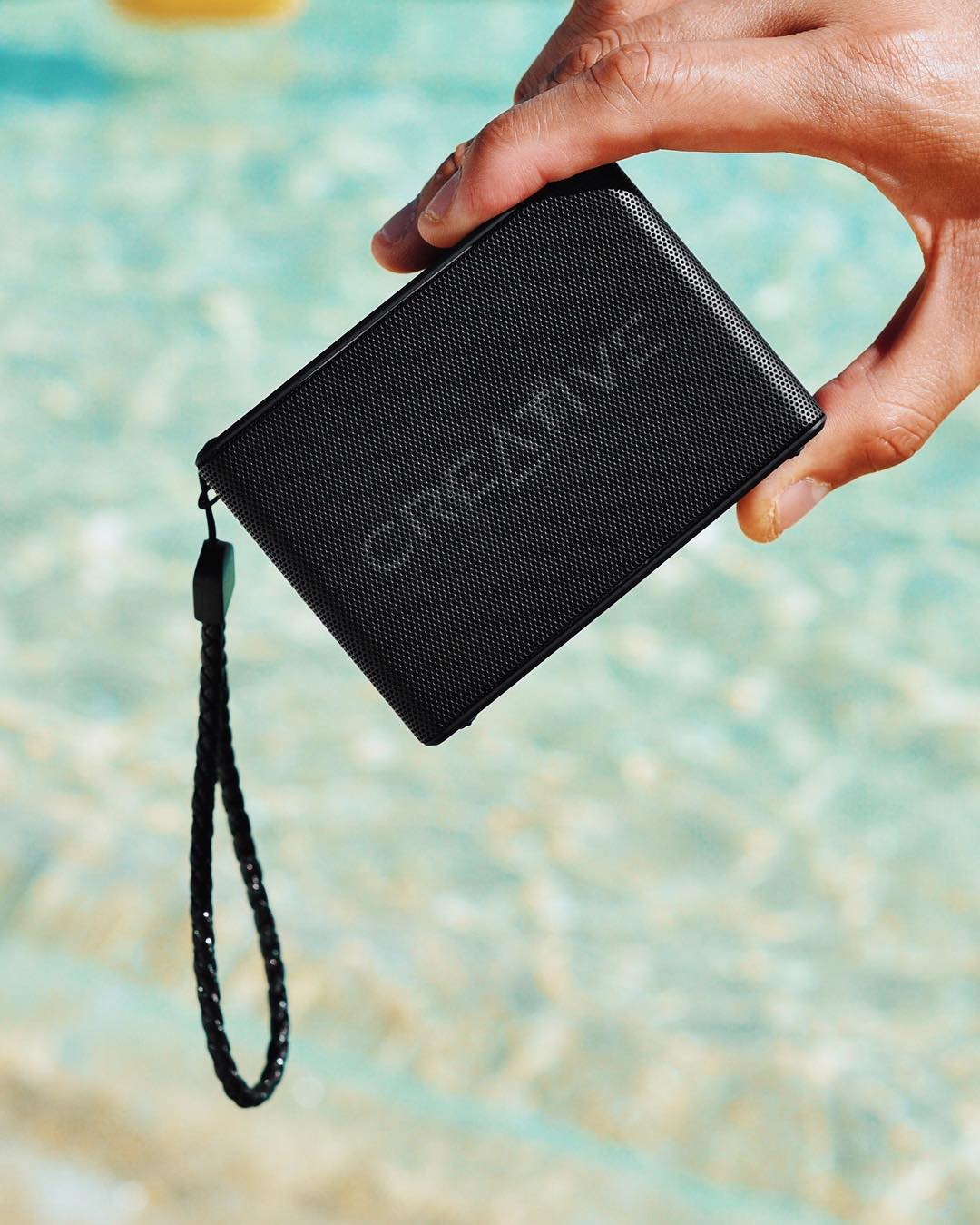 Creative MUVO 2c - Palm-sized Water-resistant Bluetooth® Speaker ...
