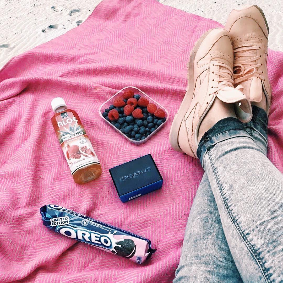 Creative MUVO 2c - Palm-sized Water-resistant Bluetooth® Speaker ...