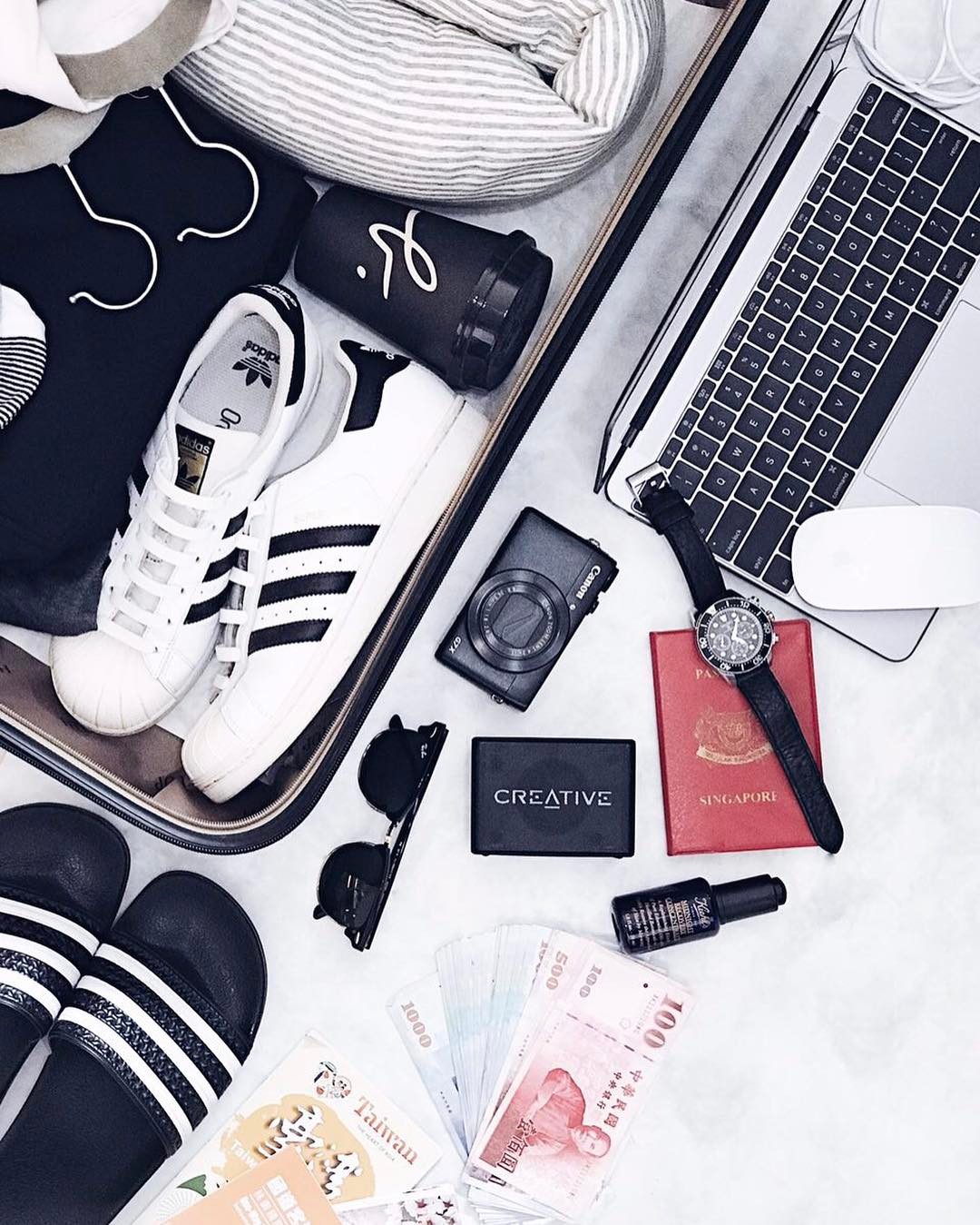 Creative MUVO 2c - Palm-sized Water-resistant Bluetooth® Speaker ...