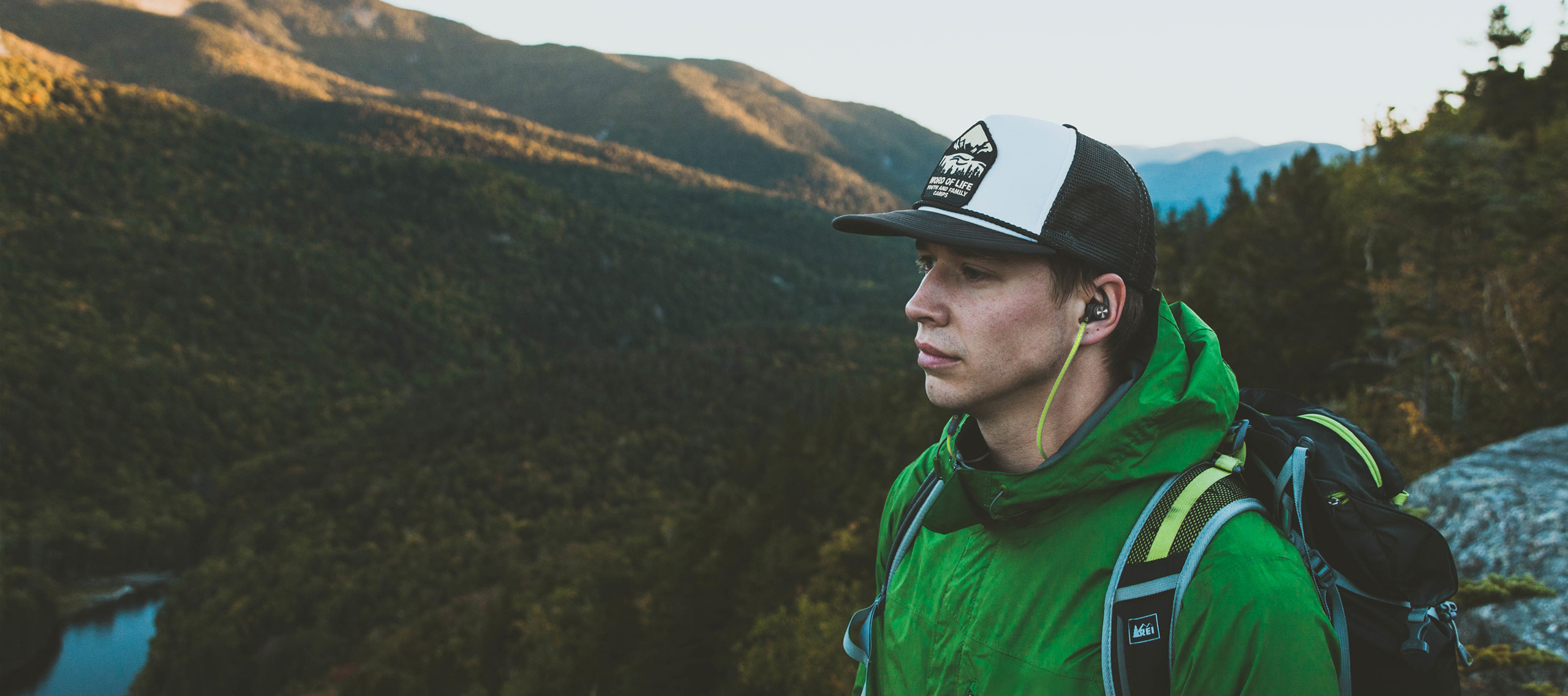 Creative Outlier Sports - Headphones - Creative Labs (United States)